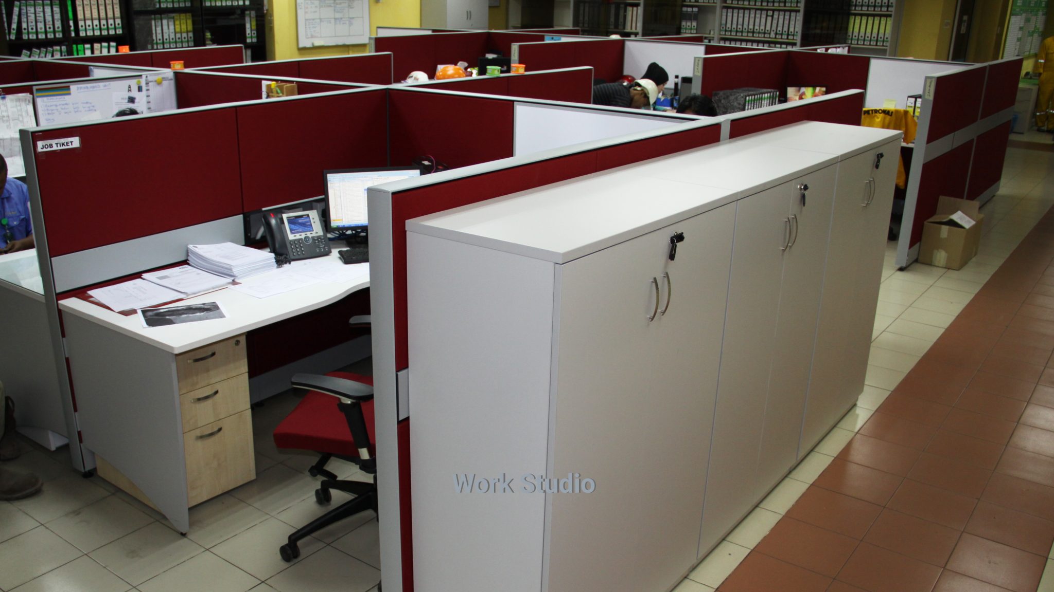 PETRONAS CARIGALI (WAREHOUSE 3,4,5,6) | Work Studio